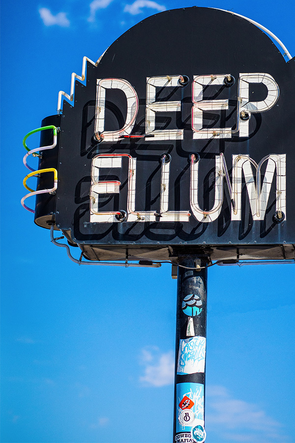 The Academic | Apartments Near Uptown & Downtown Dallas